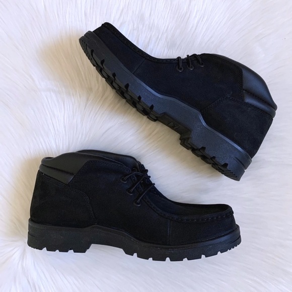 Timberland | Shoes | Timberland Black Newtonbrook Moc Toe Chukka Boots ...